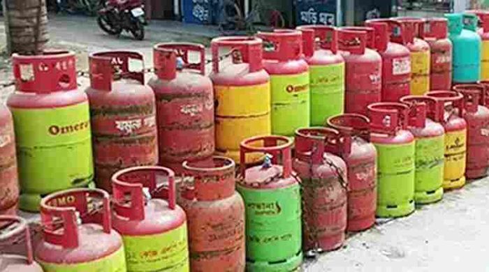 12kg LPG cylinder price down by Tk65 for January