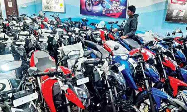 Bajaj Pulsar N250: First higher cc motorcycle launched at Tk3.4 lakh